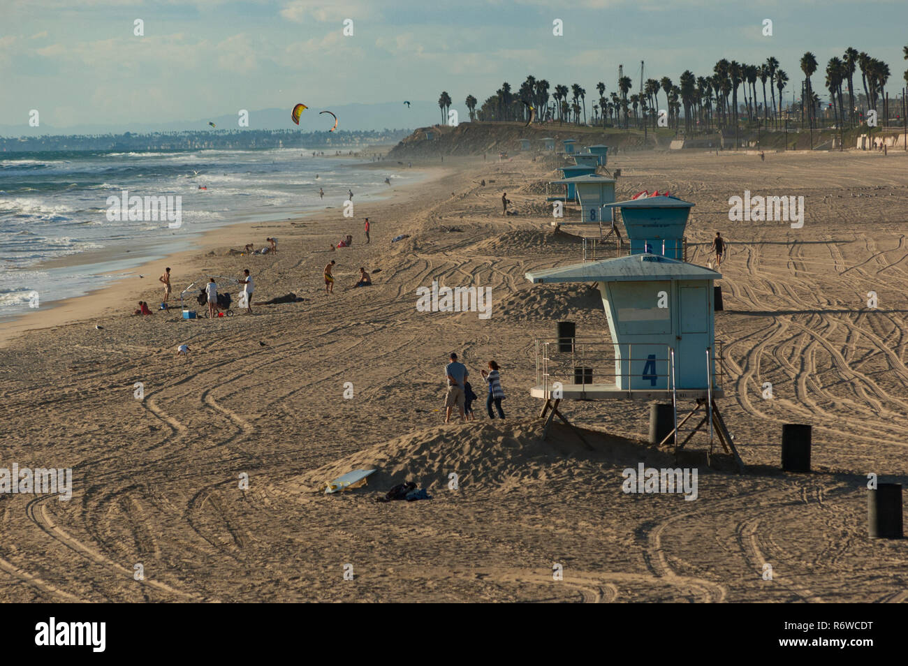 California lifeguard towers hi-res stock photography and images - Alamy