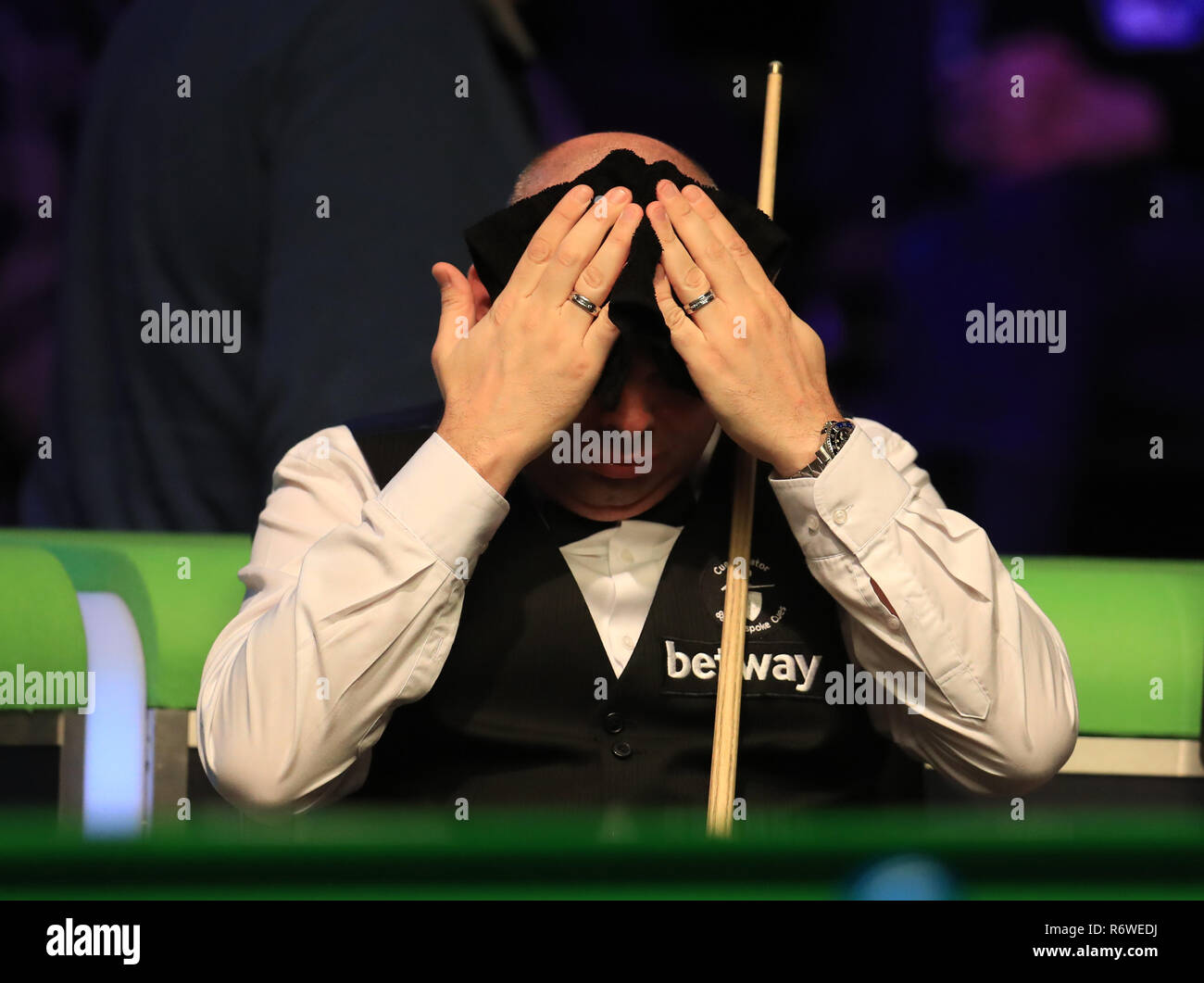 Sunny akani hi-res stock photography and images - Alamy