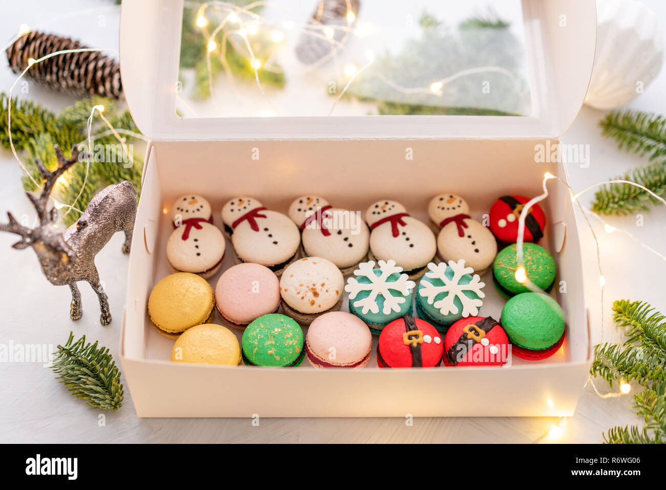 Variety sweet macaroons fir hi-res stock photography and images - Alamy