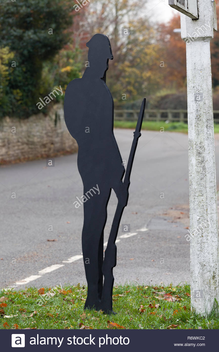 British Soldier Silhouette Stock Photos & British Soldier Silhouette ...