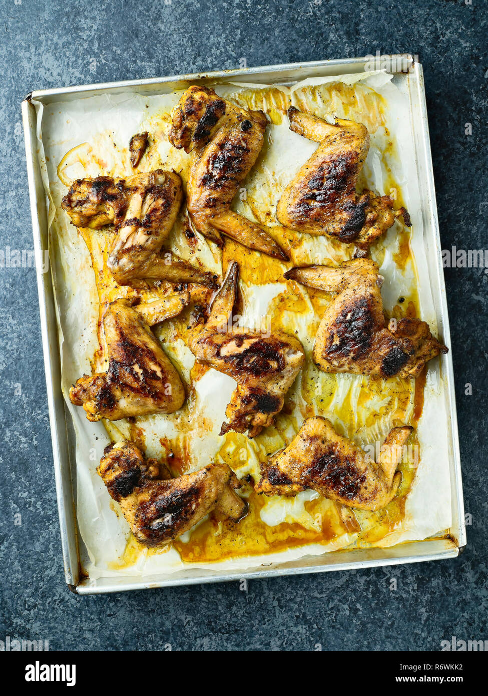 Wing tray hi-res stock photography and images - Alamy