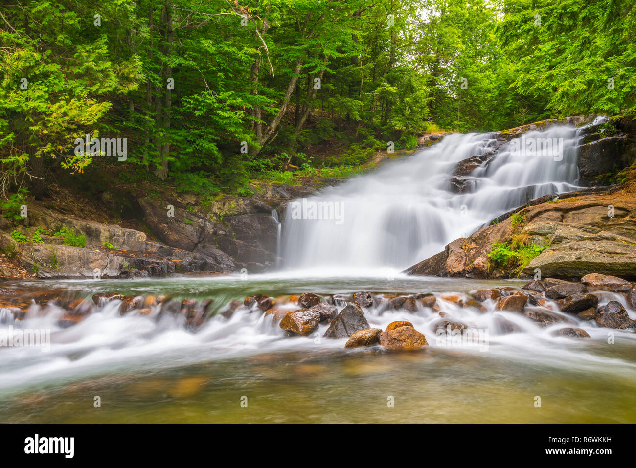 Hatchery falls hi-res stock photography and images - Alamy