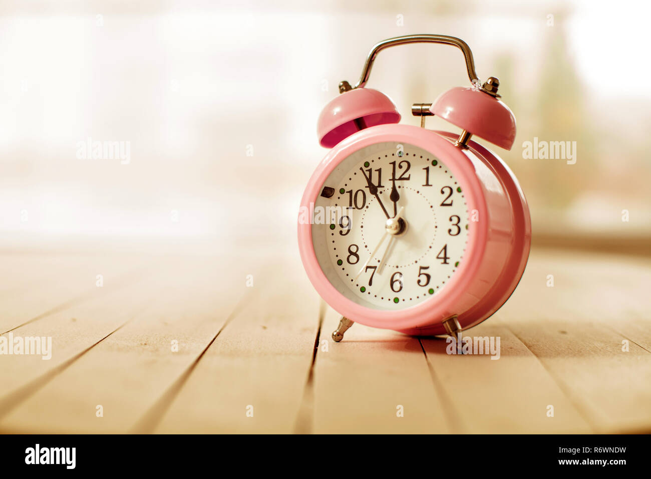 Alarm clock Time Stock Photo - Alamy