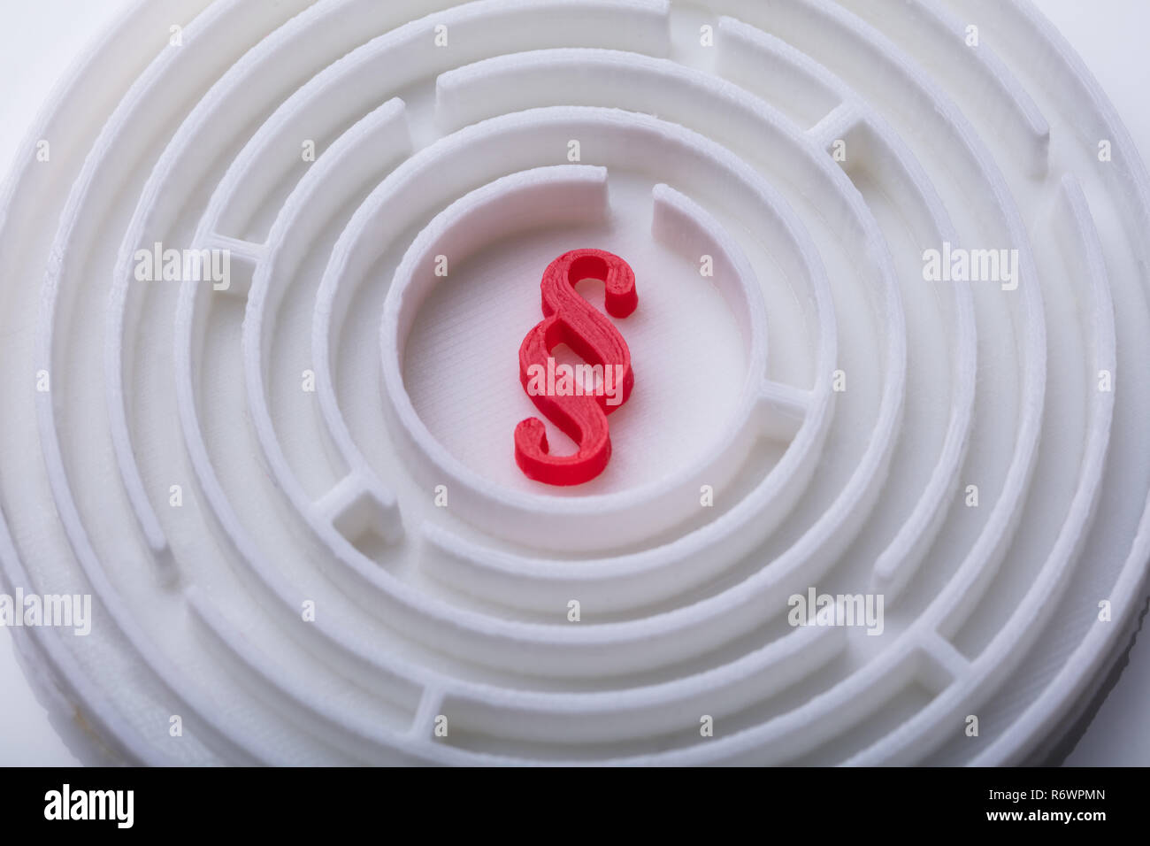 Maze And Red Paragraph Symbol Stock Photo - Alamy