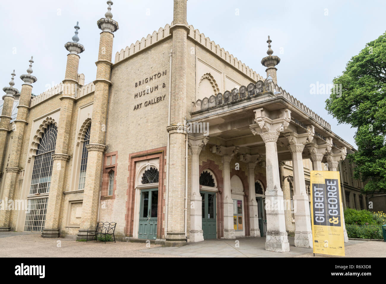 Brighton Museum and Art Gallery building, Brighton, East Sussex, UK ...
