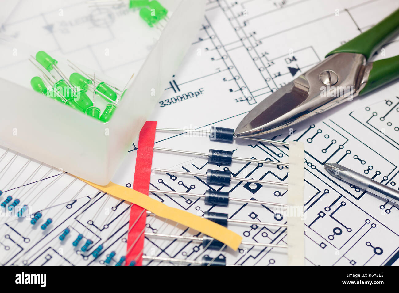 Light emitting diode diagram hi-res stock photography and images - Alamy