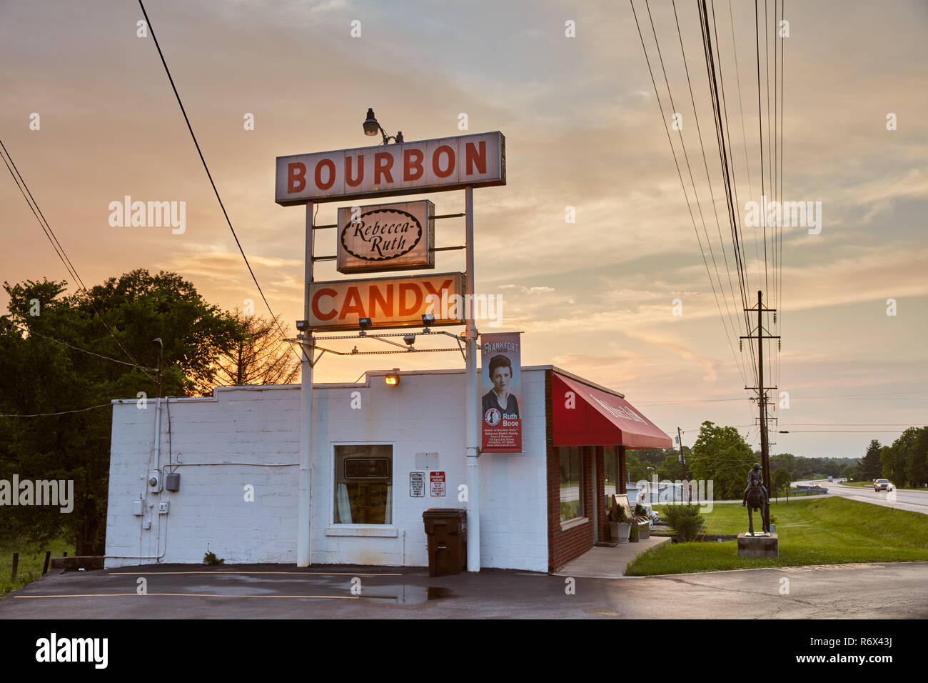 Rebecca ruth bourbon candy hi-res stock photography and images - Alamy