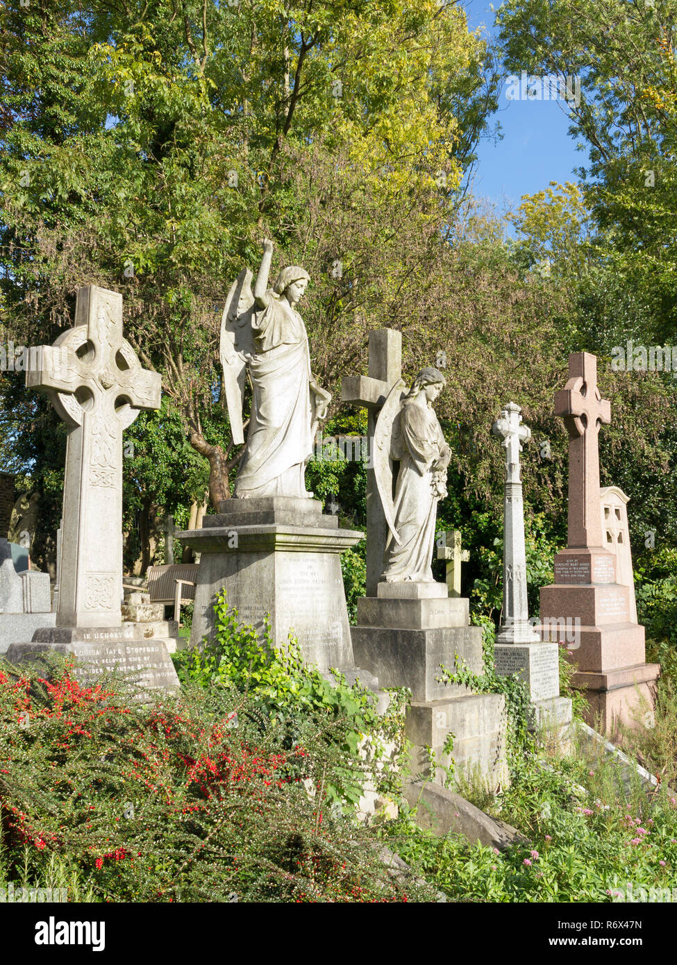 Old tombstones at Highgate cemetery, London, England Stock Photo - Alamy