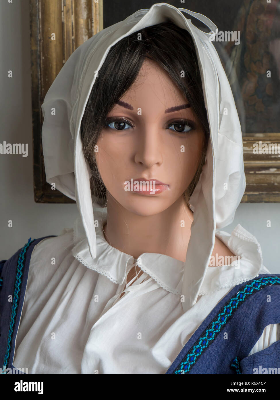 Totnes elizabethan house and museum hi-res stock photography and images ...