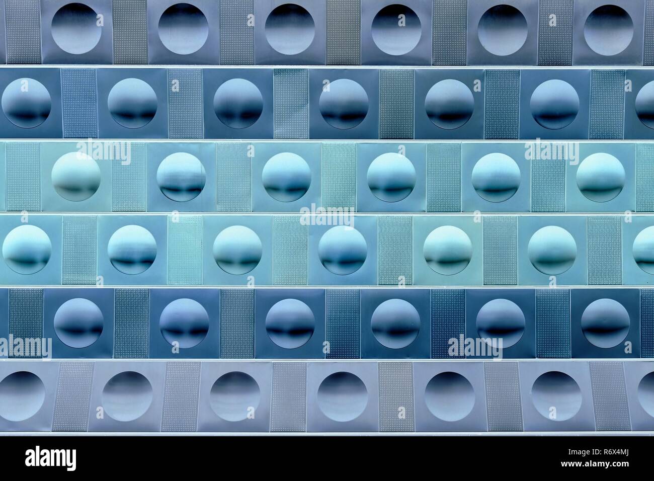 Metro tiles texture hi-res stock photography and images - Alamy