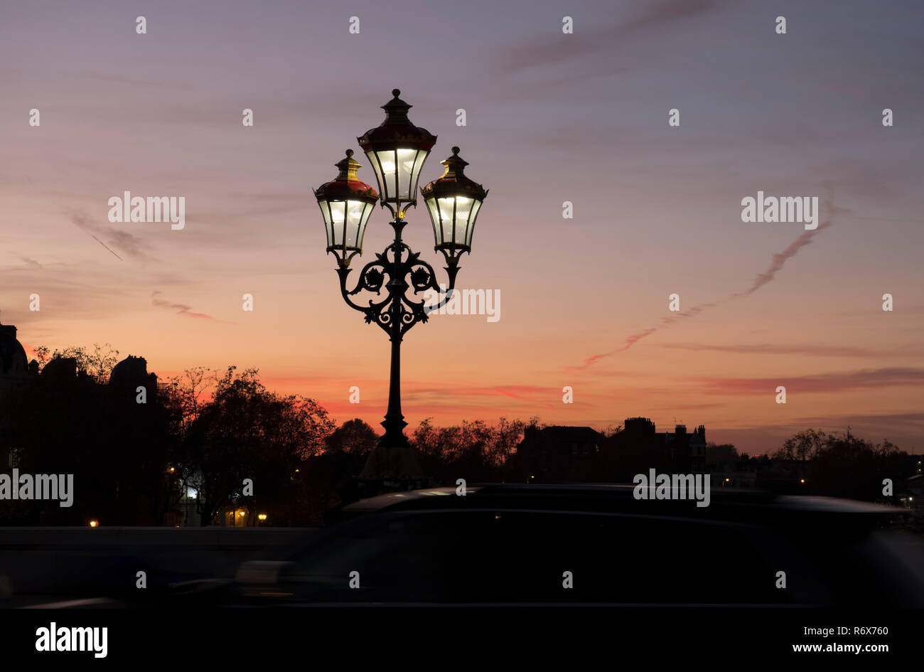 Putney embankment hi-res stock photography and images - Alamy