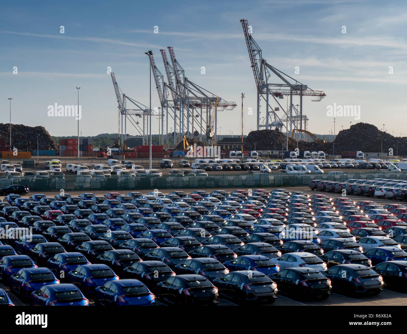 Southampton cars in docks hi-res stock photography and images - Alamy