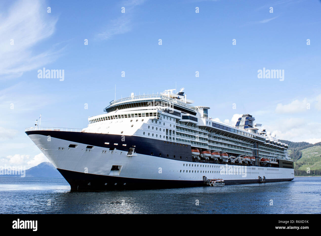 transatlantic luxury transportation vacation ocean tourist Stock Photo ...