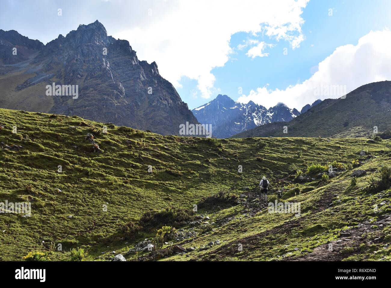 Andean mountain scenery along the Salkantay trek to Machu Picchu, Peru ...