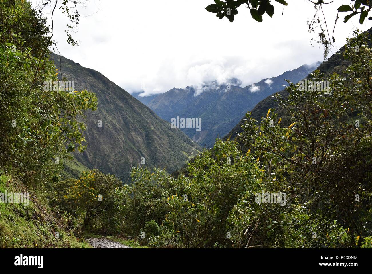 Andean mountain scenery along the Salkantay trek to Machu Picchu, Peru ...