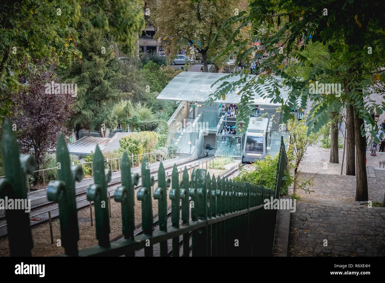 Montmartre funicular sacre coeur basilica hi-res stock photography and ...