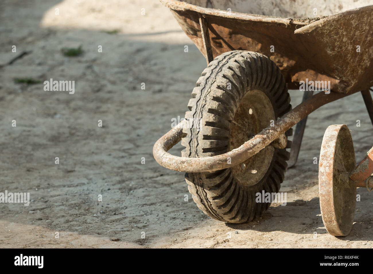 Wheelbarrow Robot High Resolution Stock Photography and Images - Alamy
