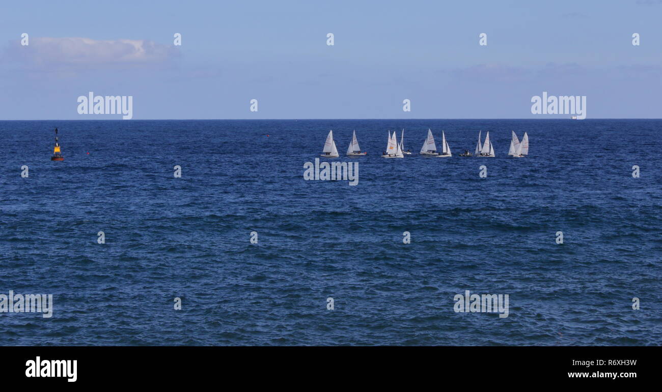 Veleros navegar hi-res stock photography and images - Alamy