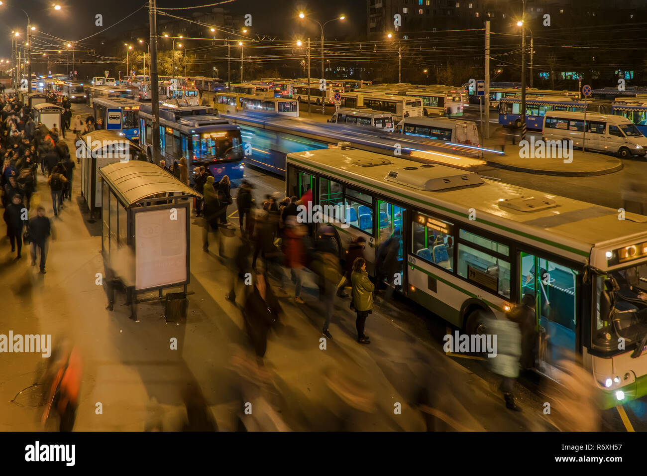 Crowd people waiting buses bus hi-res stock photography and images - Alamy