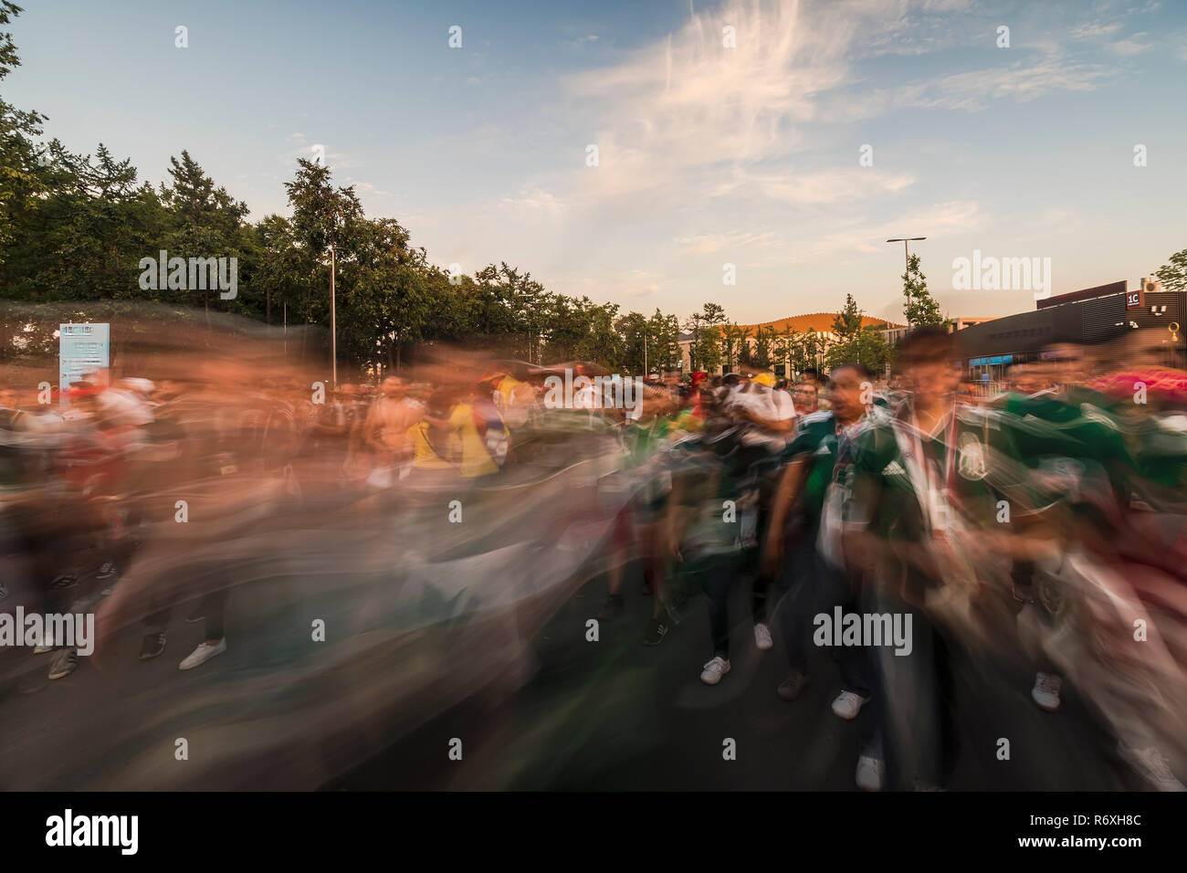 Drunk football fan hi-res stock photography and images - Alamy