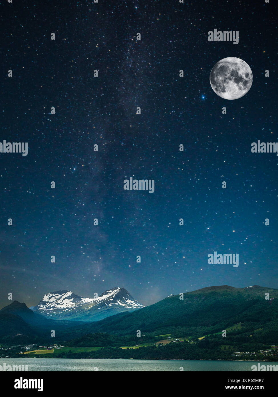 Shine in the sky hi-res stock photography and images - Alamy