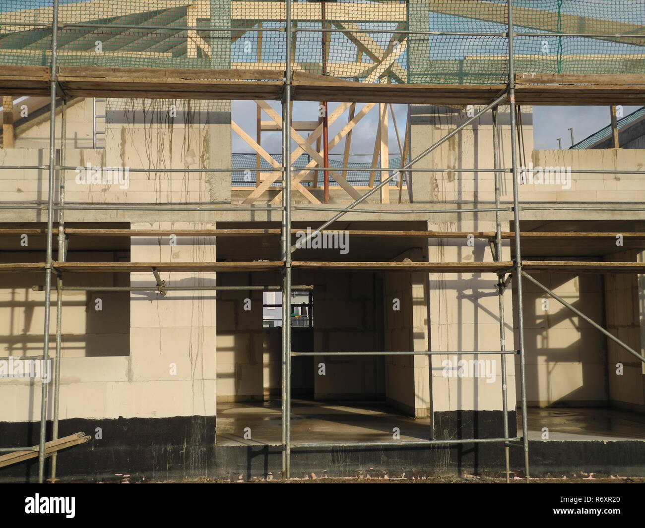 Site scaffold hi-res stock photography and images - Alamy