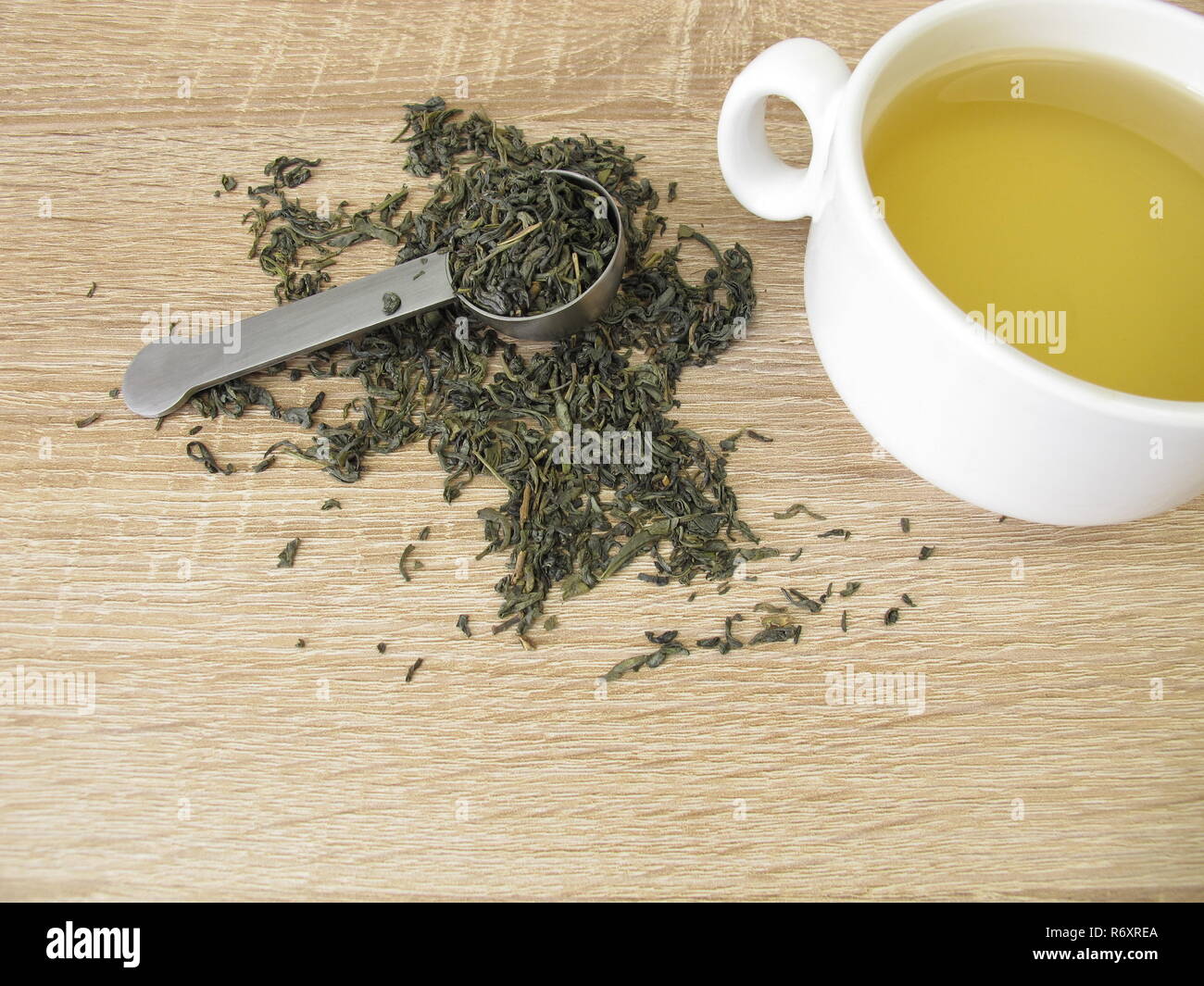 Chun mee tea hi-res stock photography and images - Alamy