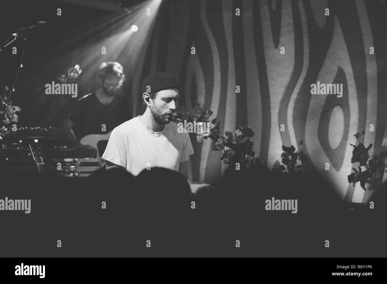 Welsh folk singer hi-res stock photography and images - Alamy