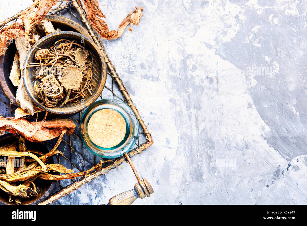 Acorus calamus tea hi-res stock photography and images - Alamy