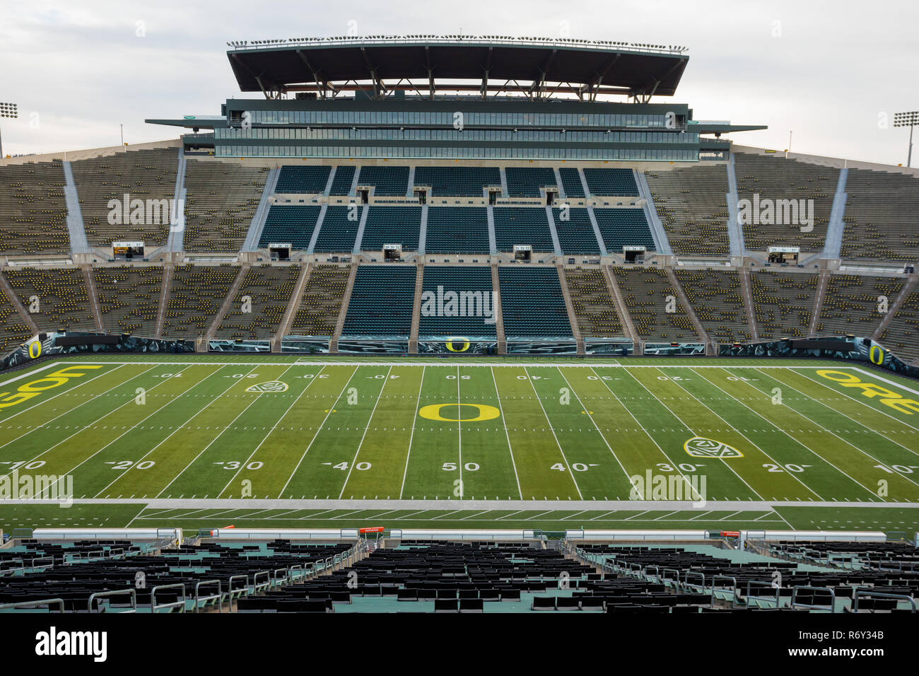 Rich brooks field hi-res stock photography and images - Alamy