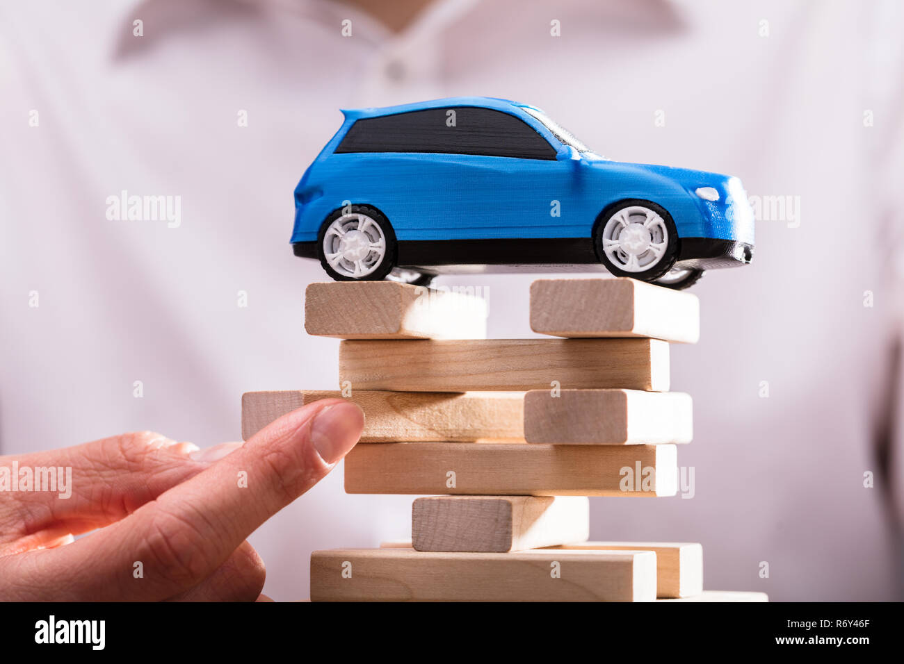 Stacking wooden shapes hi-res stock photography and images - Alamy