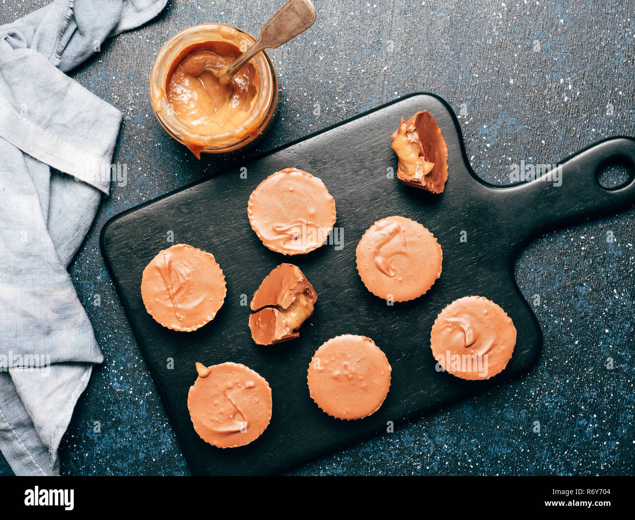 Caramel point hi-res stock photography and images - Alamy