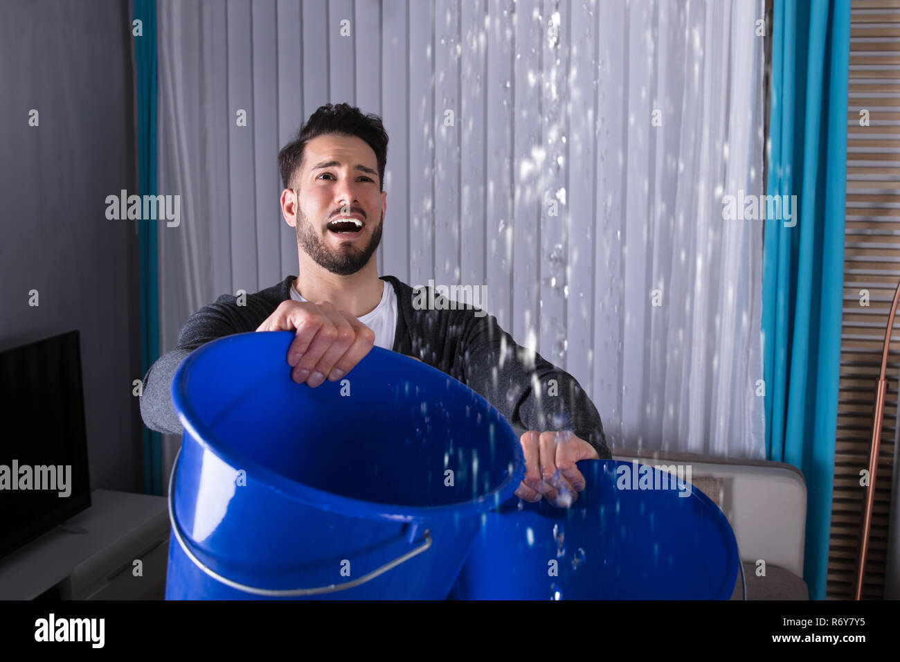 Drip bucket floor hi-res stock photography and images - Alamy