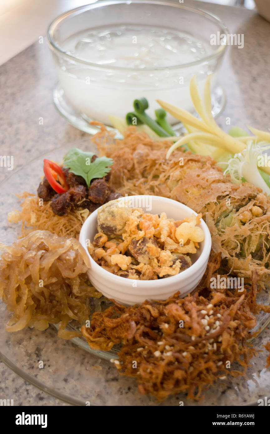 Rice in ice water hi-res stock photography and images - Alamy