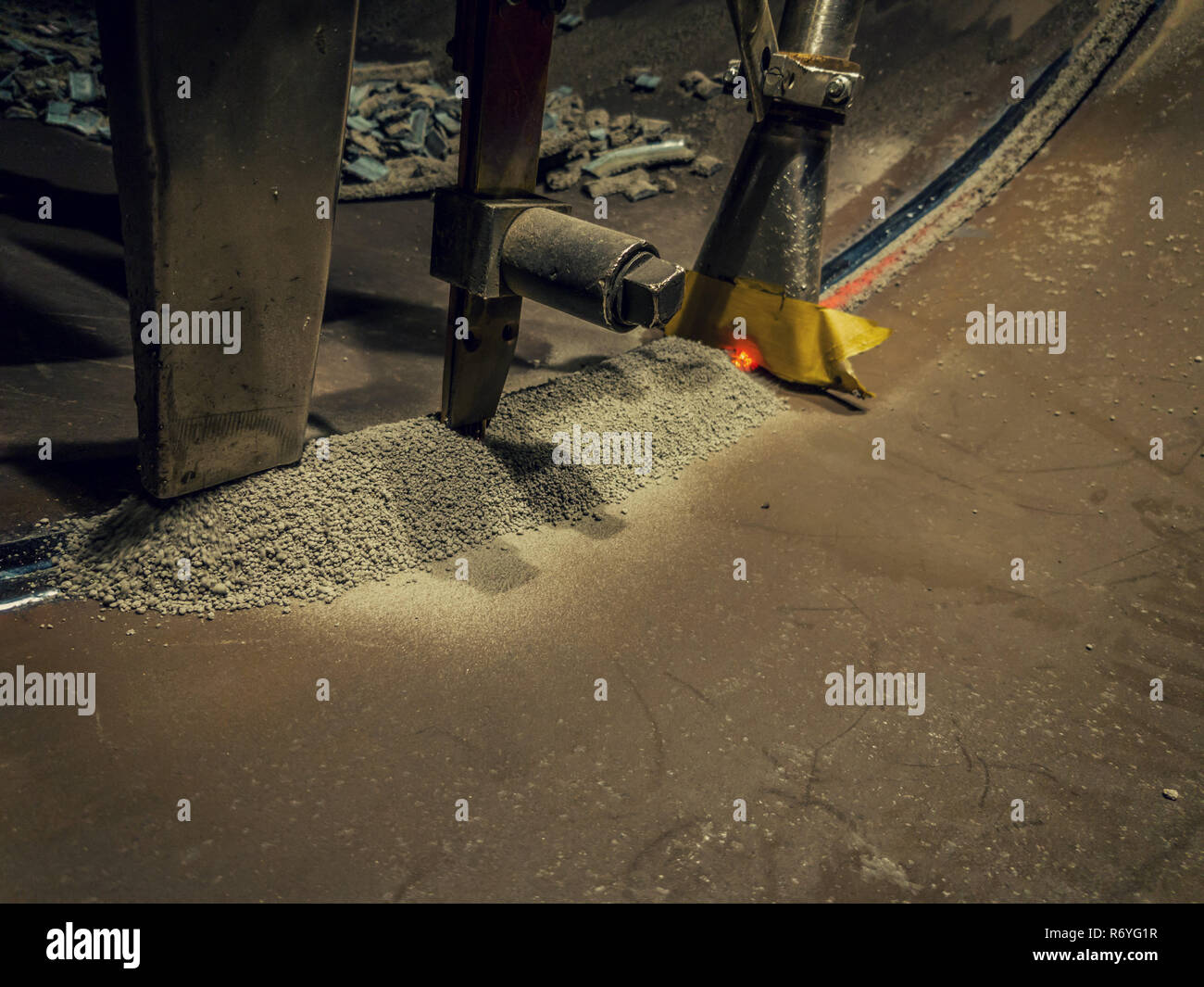 submerged arc welding Stock Photo - Alamy