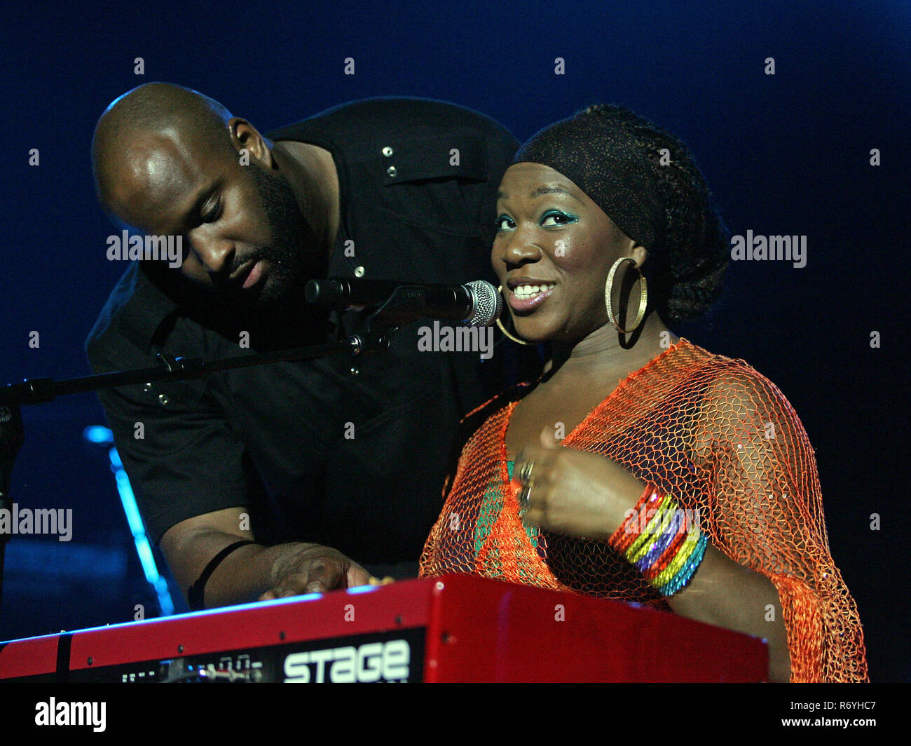 India arie hi-res stock photography and images - Alamy