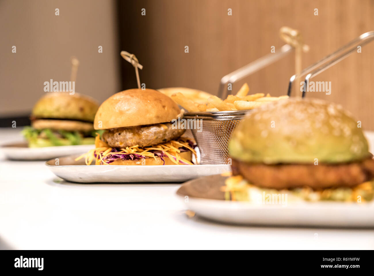 Hamberger chicken hi-res stock photography and images - Alamy