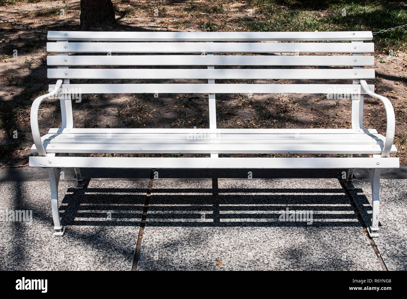 white wooden bench seat outdoor nobody park relaxation sunny Stock ...