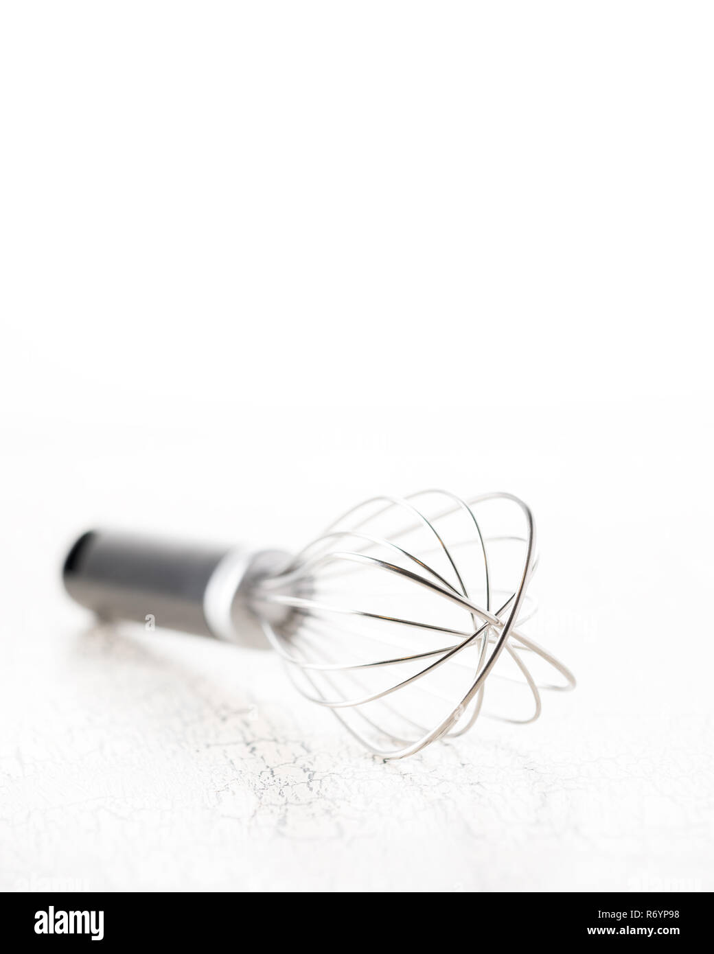 Wire wisk hi-res stock photography and images - Alamy