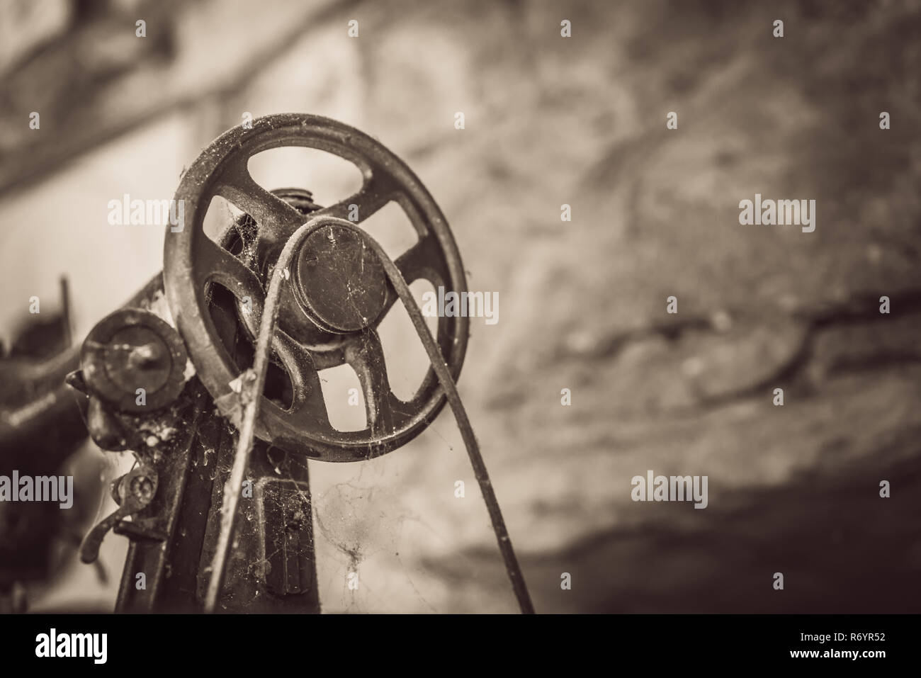 Flywheel of an old retro sewing machine Stock Photo - Alamy