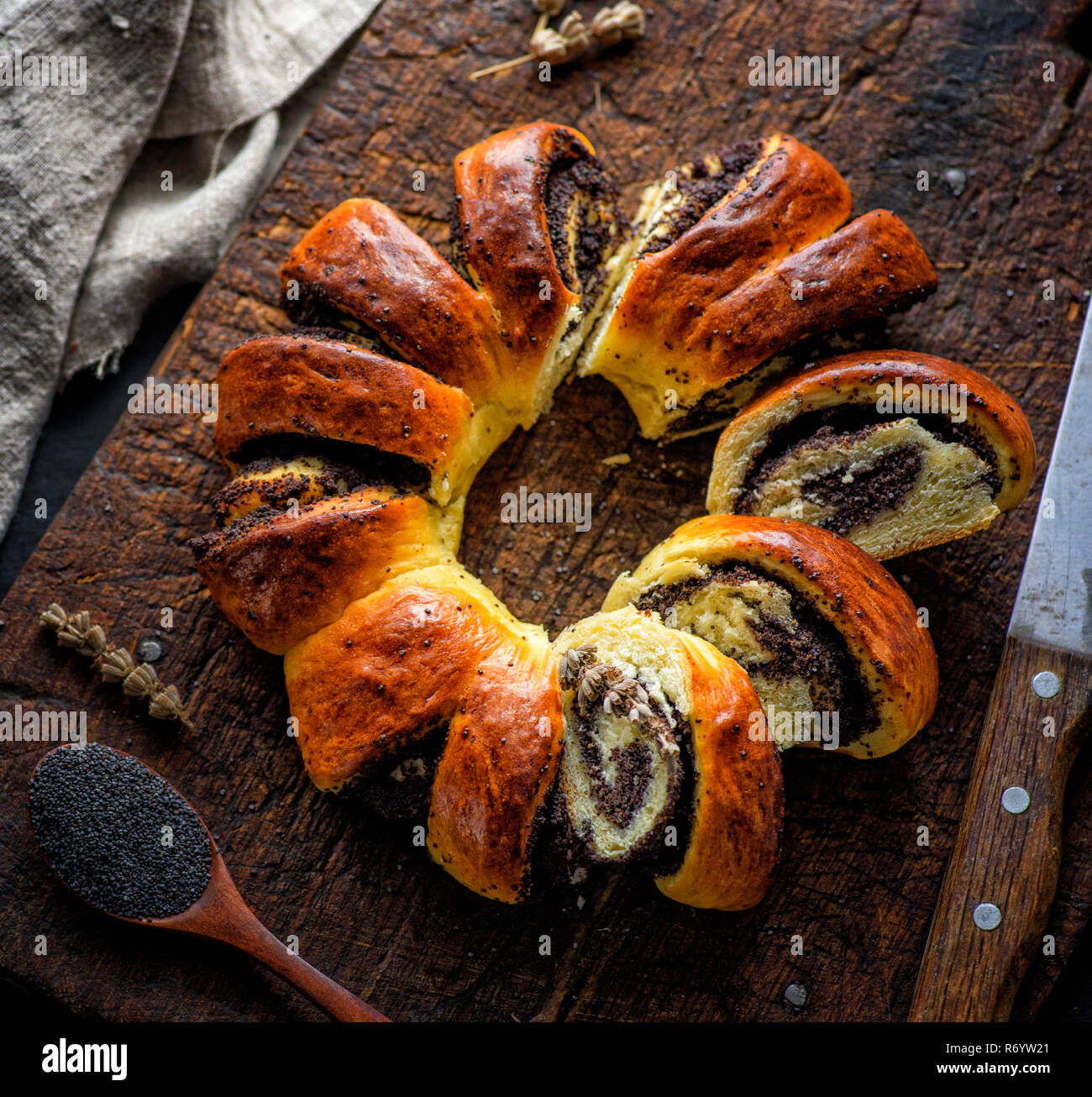 round baked homemade pie with poppy seeds Stock Photo - Alamy