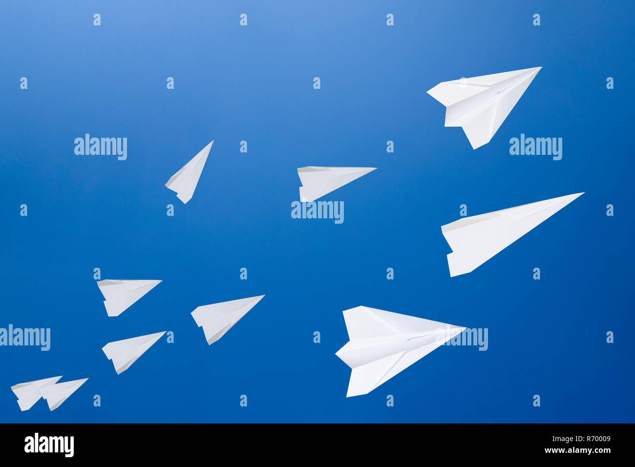 Paper airplanes russia hi-res stock photography and images - Alamy