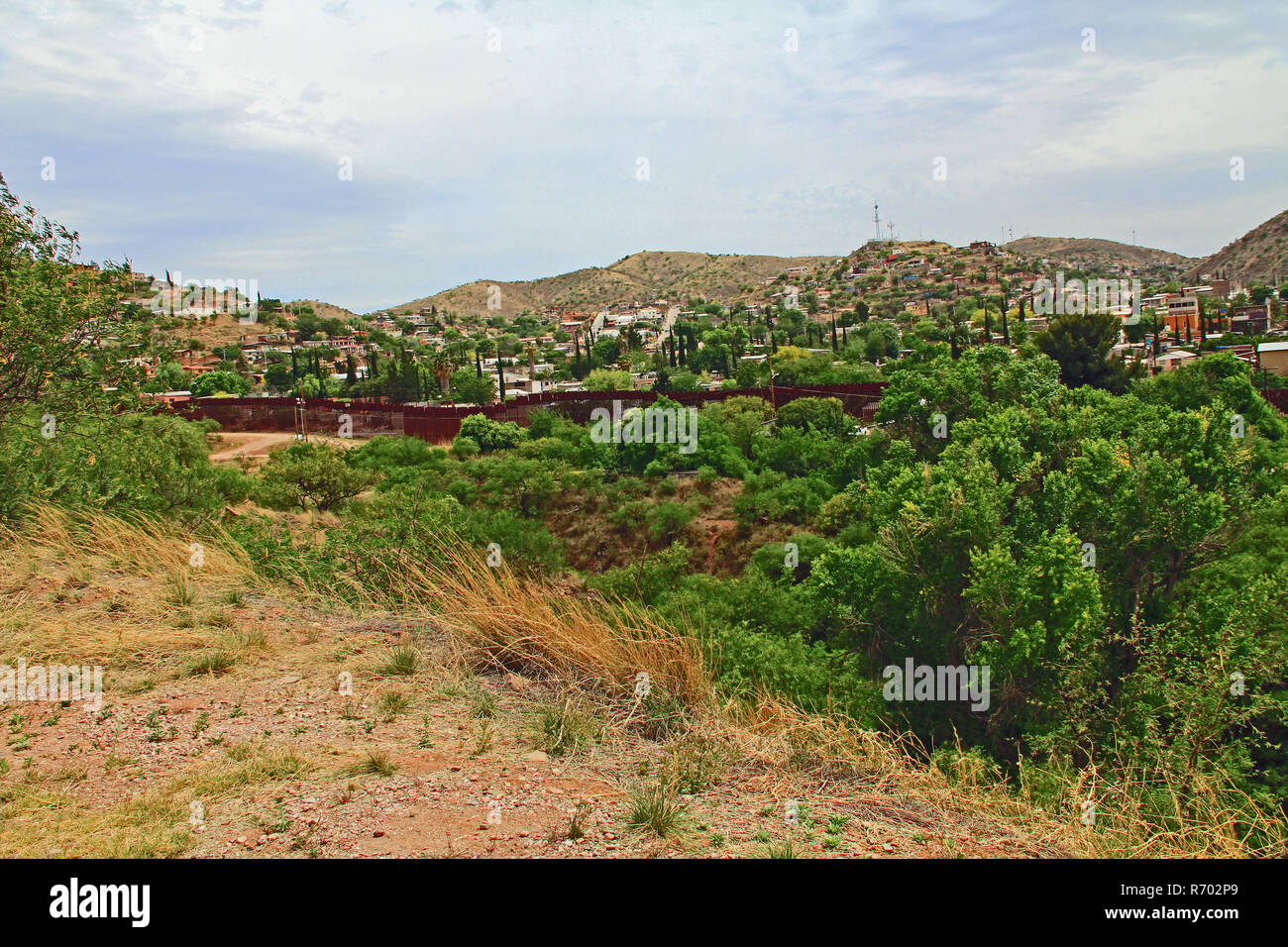 Nogales border crossing hi-res stock photography and images - Alamy