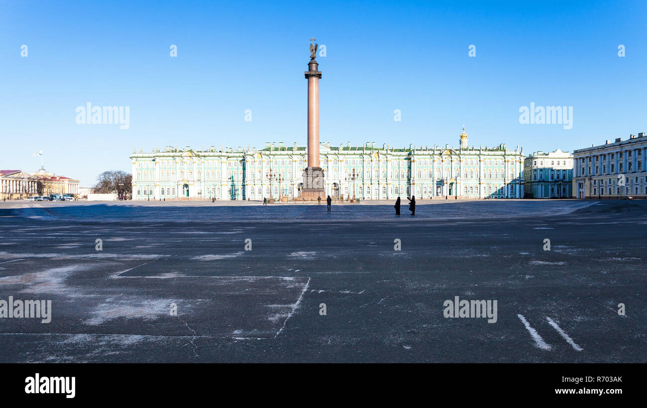 front view of Palace Square with Palace in spring Stock Photo - Alamy