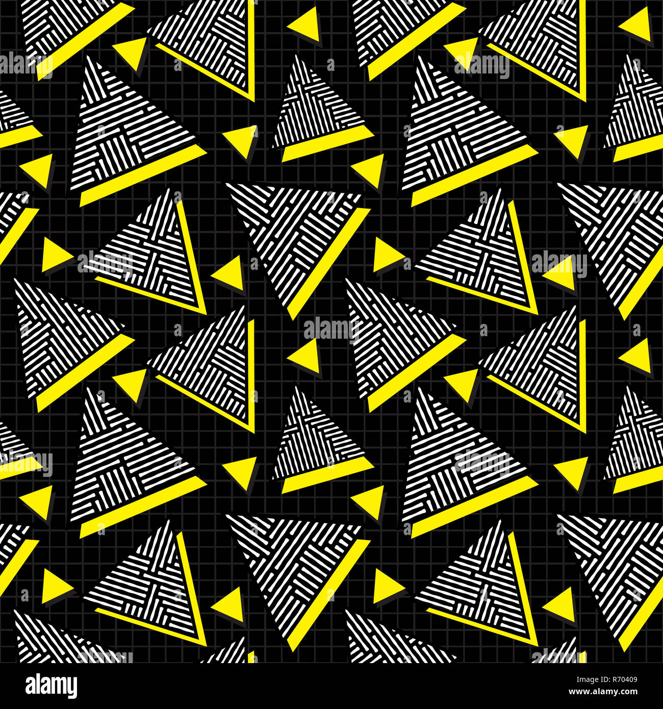 Vector Seamless Vintage Triangle Jumble Line Pattern on Square Grid ...