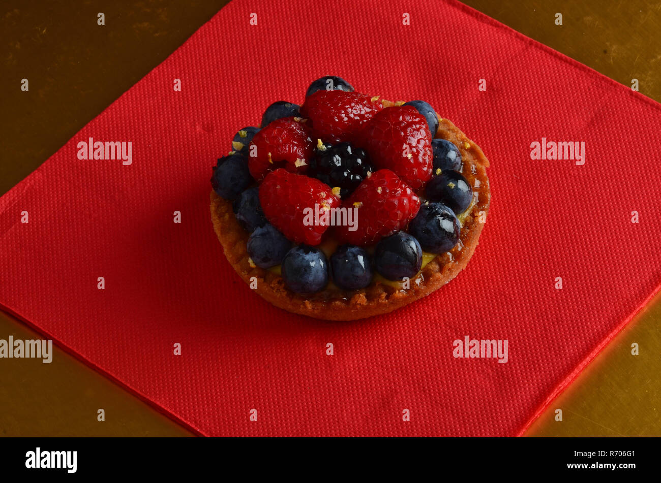 fresh red fruit pie Stock Photo - Alamy