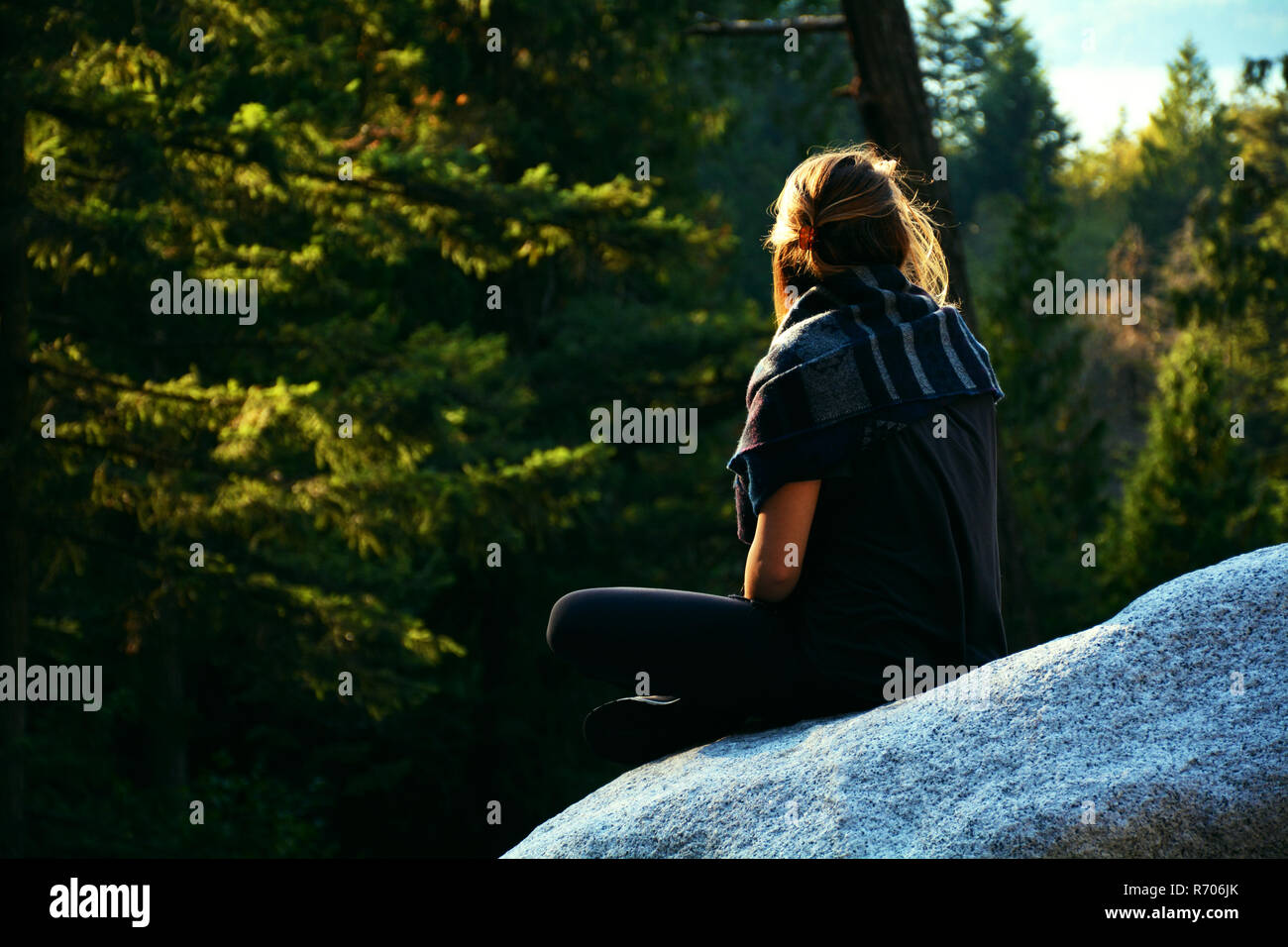 Back view of girl on bike hi-res stock photography and images - Alamy