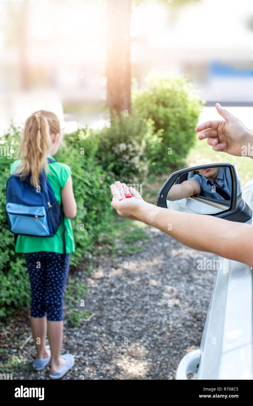 Man kidnapping kid hi-res stock photography and images - Alamy