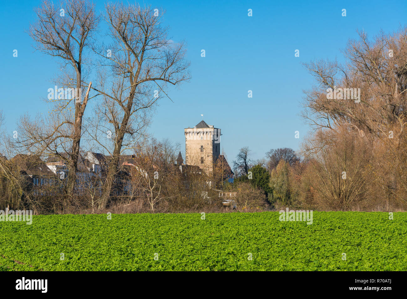 Fixed turrets hi-res stock photography and images - Alamy