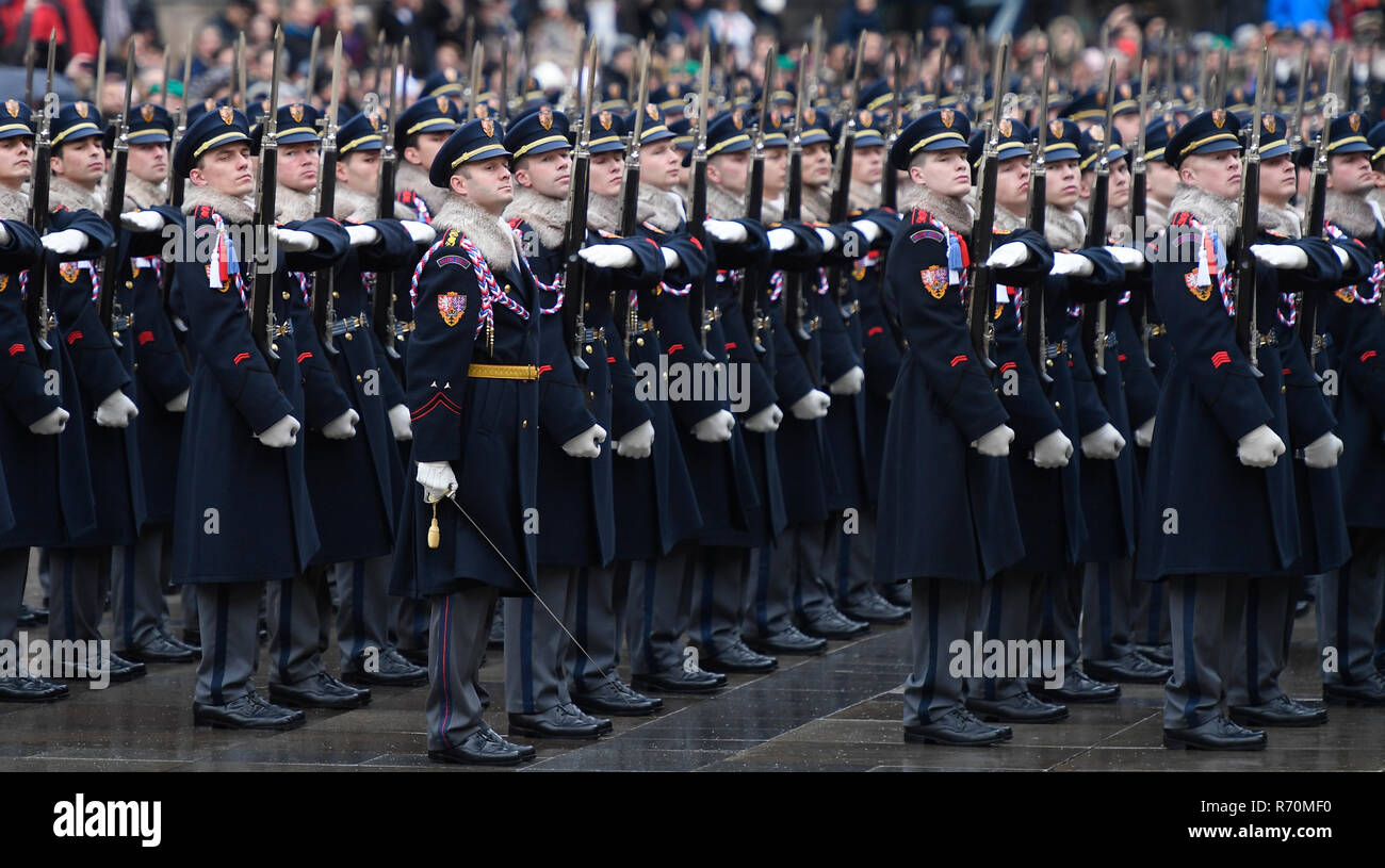 Prague castle 3rd courtyard hi-res stock photography and images - Alamy